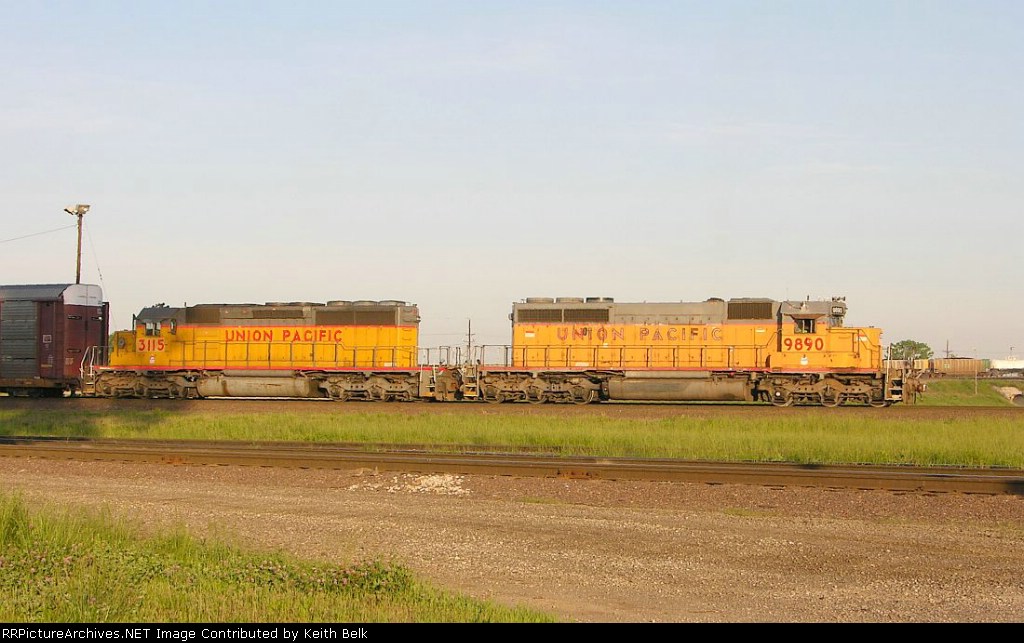 UP 9890 and 3115